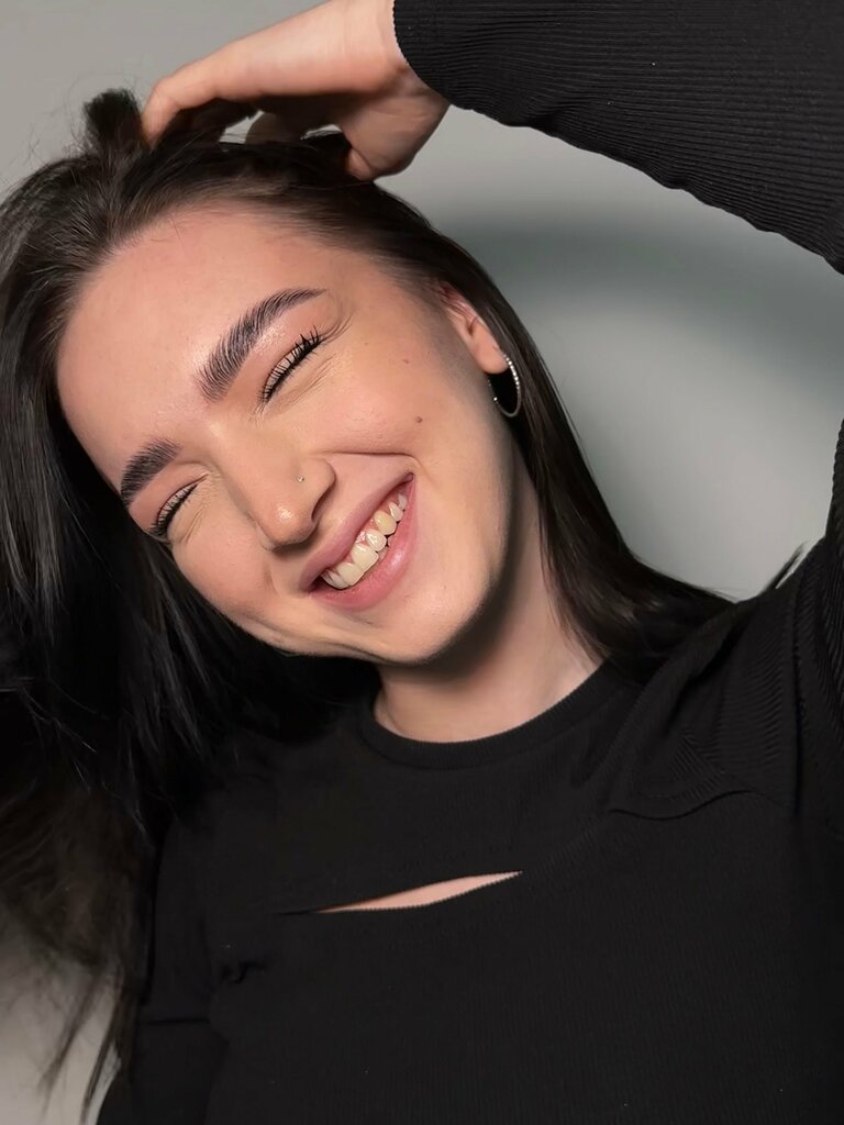 Kaş ve kirpik salonu Bondarenko. brows, Kostroma, foto