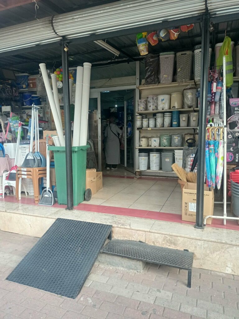 Züccaciye mağazaları Tunç Avm, Antalya, foto