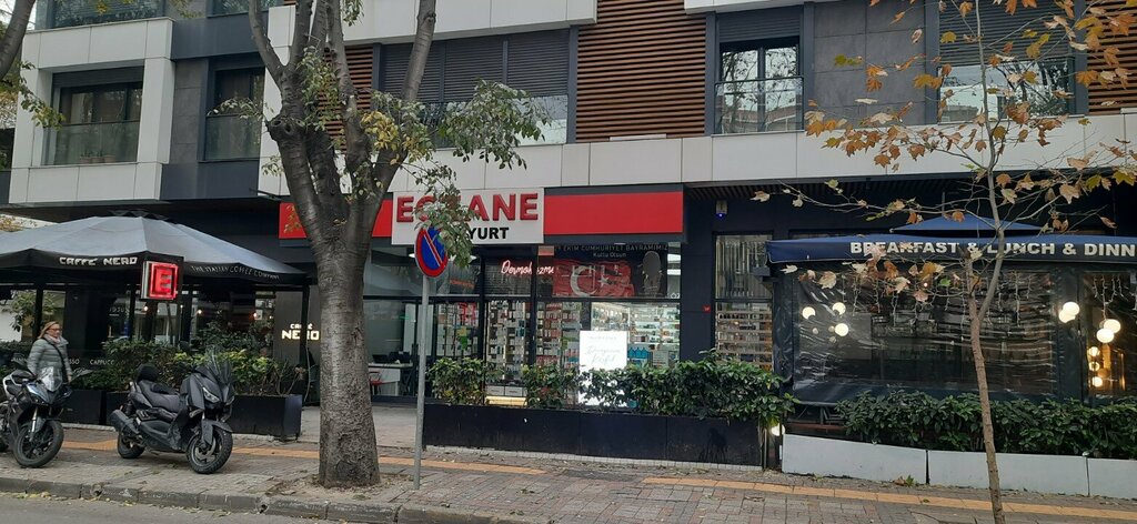 Eczaneler Yeşilyurt Eczanesi, İstanbul, foto