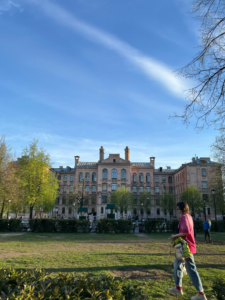 Turistik yerler 2-й городской училищный дом имени Александра II, Saint‑Petersburg, foto