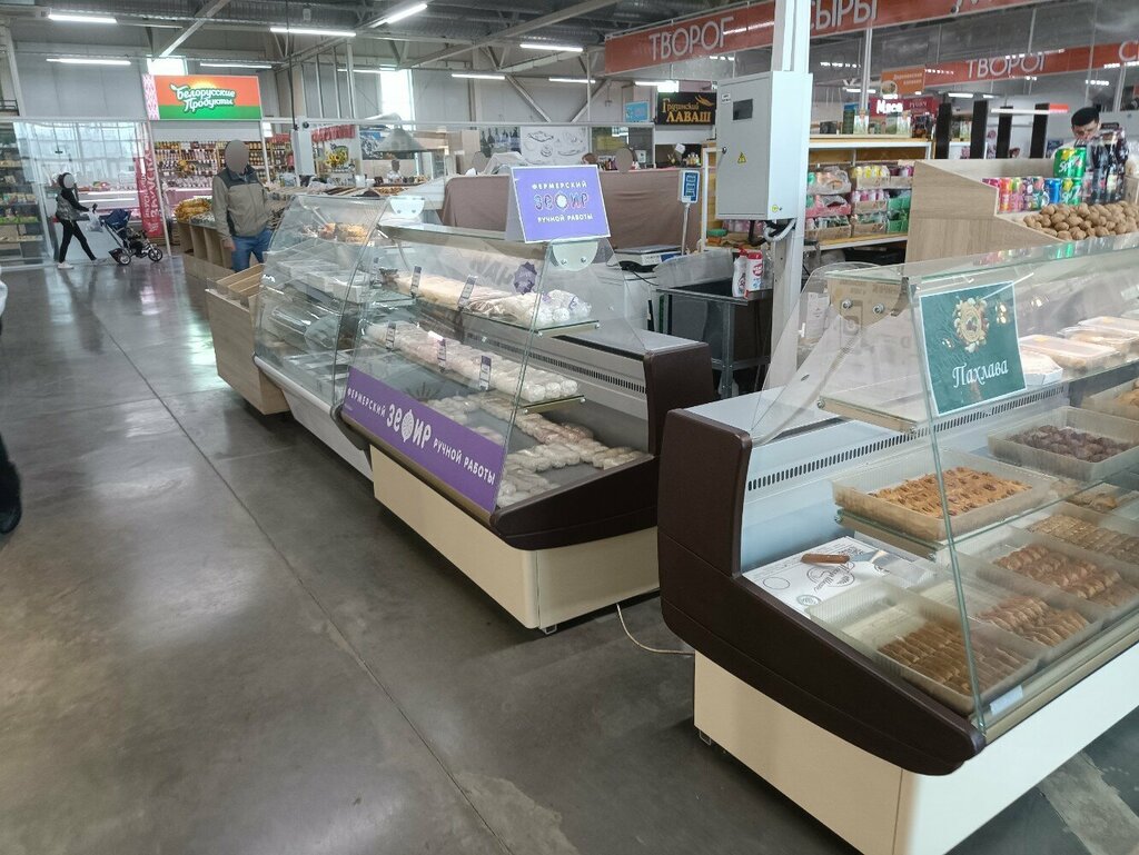 Pasta, şekerleme ve tatlı Зефир, Kirov, foto