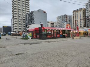 Mega star (Tbilisi, Tinatini Street), fast food  Tiflis'ten