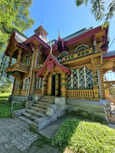 Volodarsky rayonny muzeyny tsentr (Klubnaya ulitsa No:6), müzeler ve sanat galerileri  Volodarsk'tan