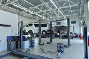 Bosch Car Service (Aktobe, Astana City District), otomobil servisi  Aktöbe'den