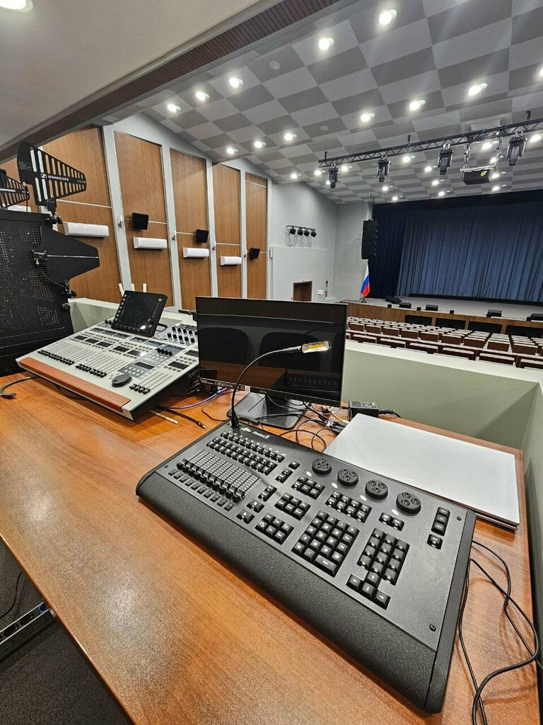 Ses ve ışıklandırma ekipmanları firmaları Proton, Moskova, foto