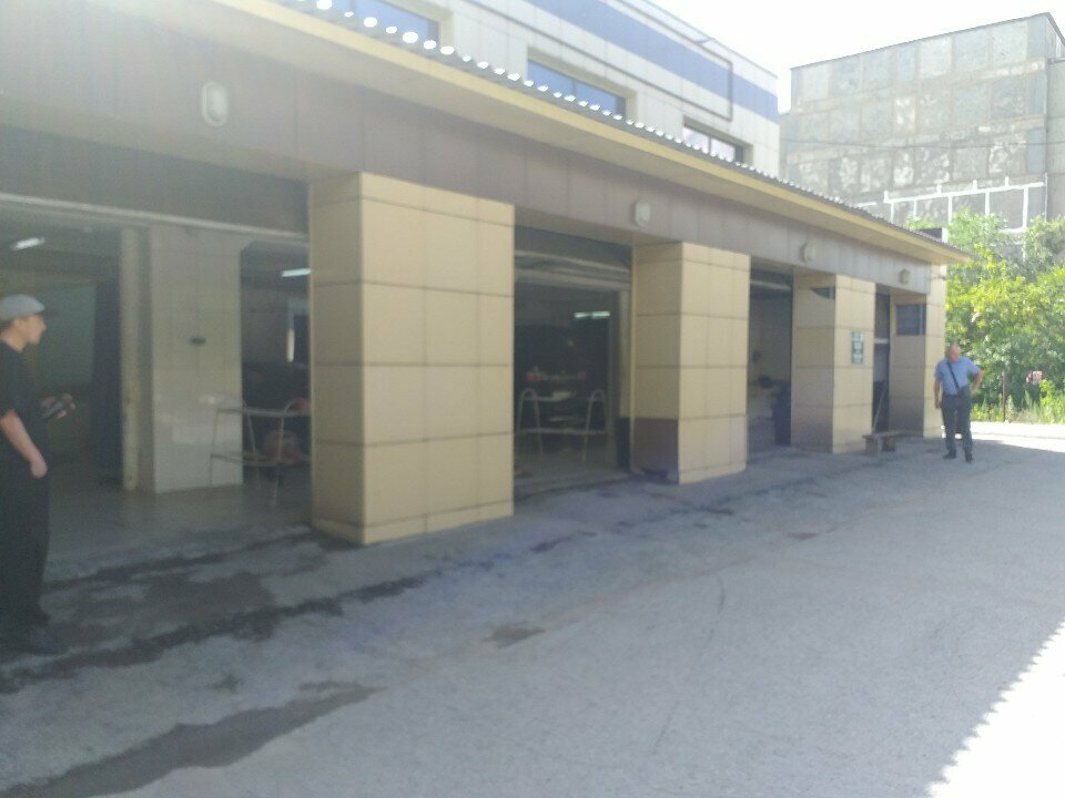 Oto yıkama Rezident V Club, Temirtav, foto