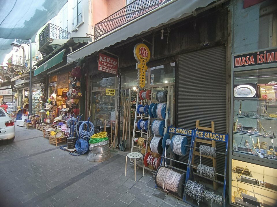Yapı mağazası Aşkın Ticaret, İzmir, foto