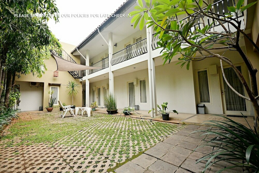 Otel Zen Rooms Mampang Prapatan Syariah, Cakarta, foto