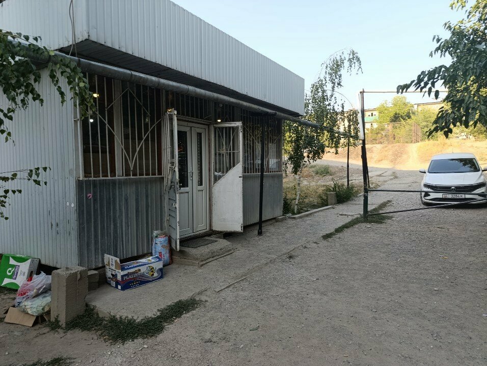 Mini-market Kanybek, Osh, foto
