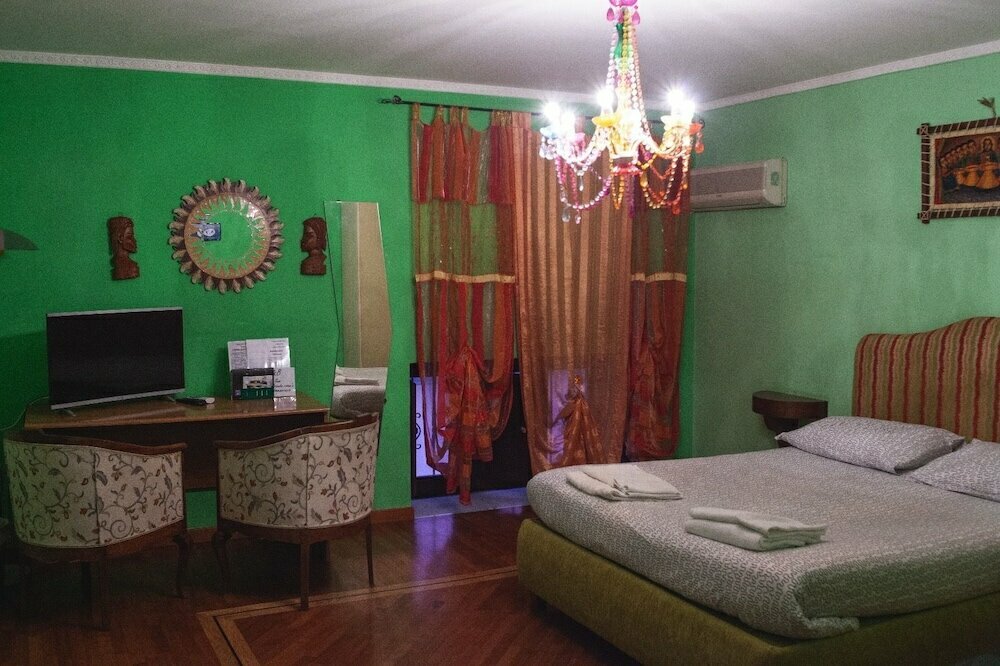 Otel Affittacamere Zia Sua, Napoli, foto