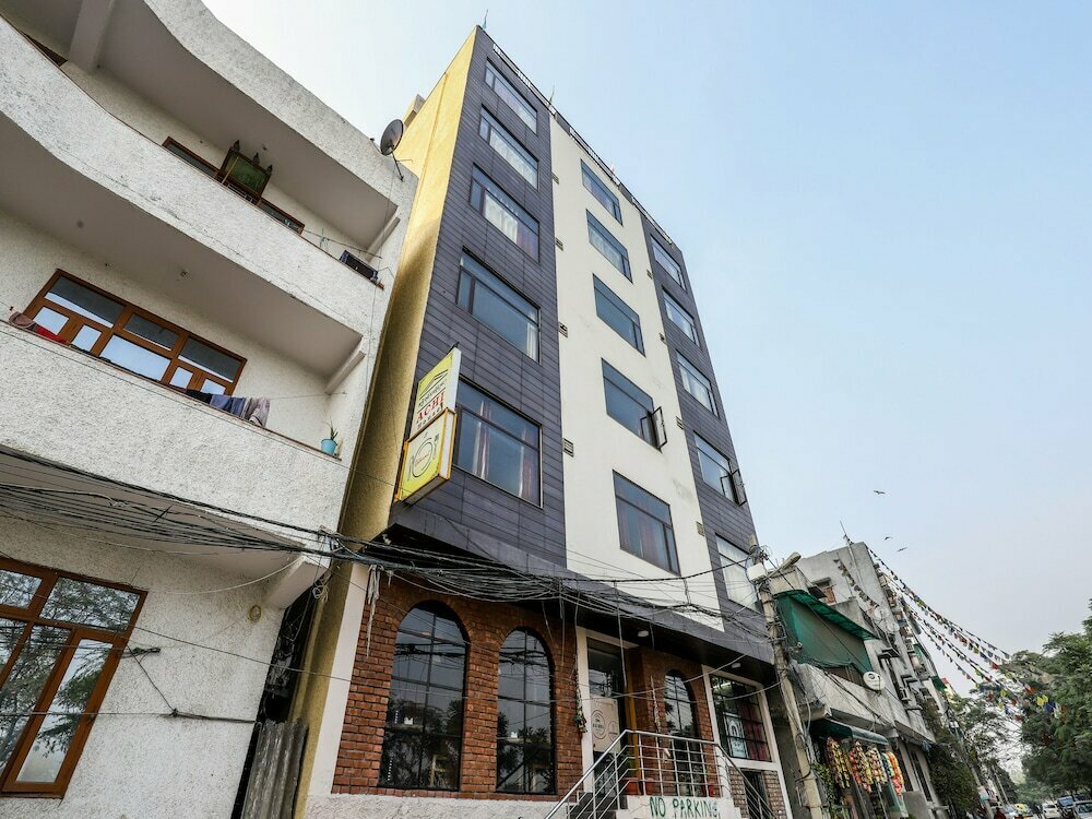 Otel Oyo 24901 Achi House, Delhi, foto