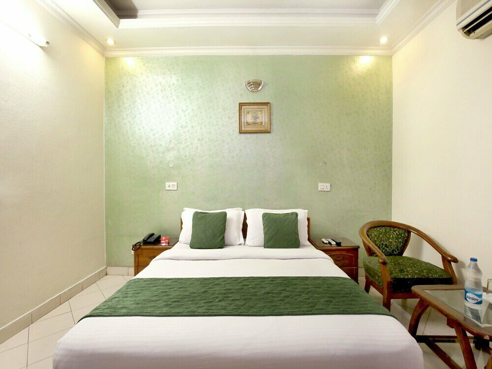 Otel Oyo 990 Hotel Paradise, Çhandigarh, foto