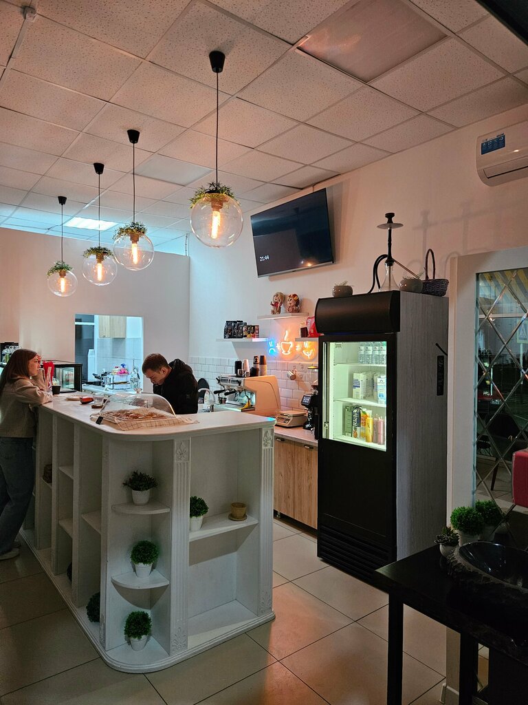 Kahve dükkanları Меренга, Maykop, foto