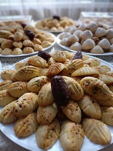 Shamiat (ulitsa Tolstogo No:180А), kafe  Nalchik'ten
