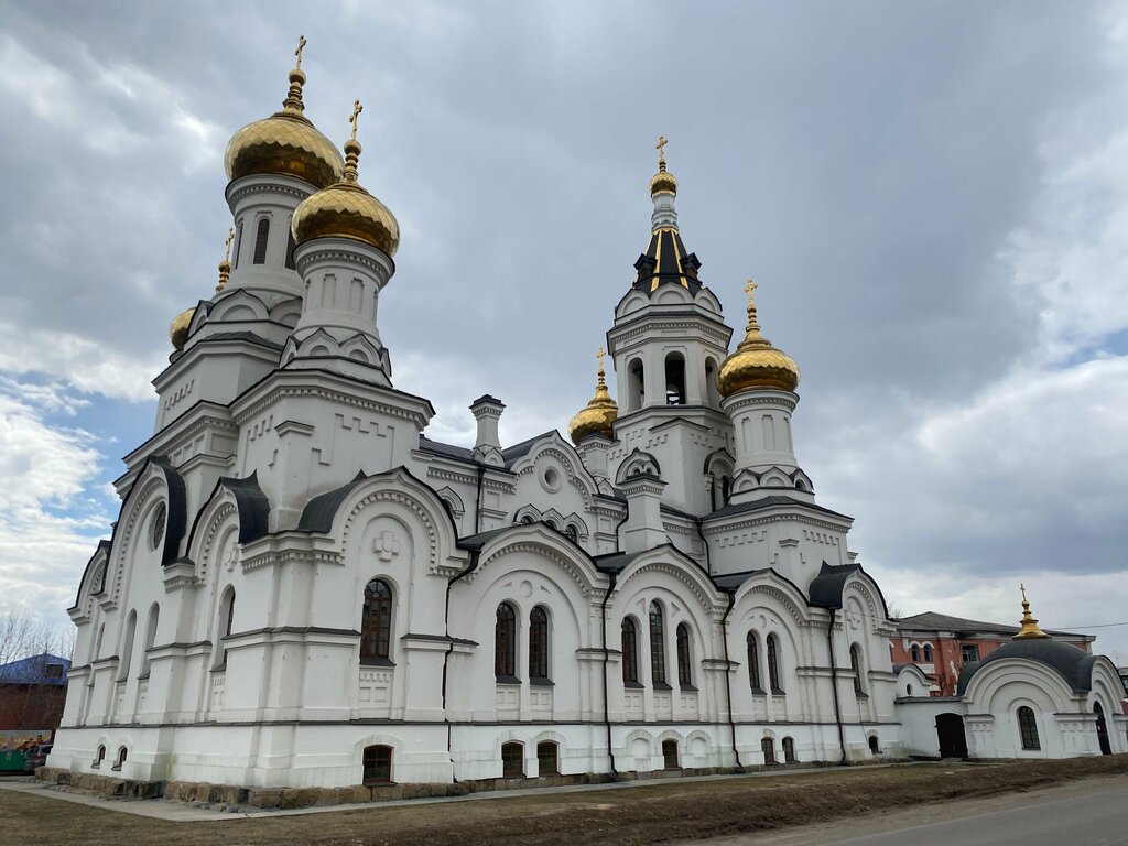 Manastır Knyaz-Vladimirsky Irkutsky muzhskoy monastyr, Irkutsk, foto
