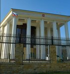 Консульский отдел посольства Российской Федерации в Республике Абзахия (ulitsa Lakoba No:45), büyükelçilikler ve konsolosluklar  Suhum'dan