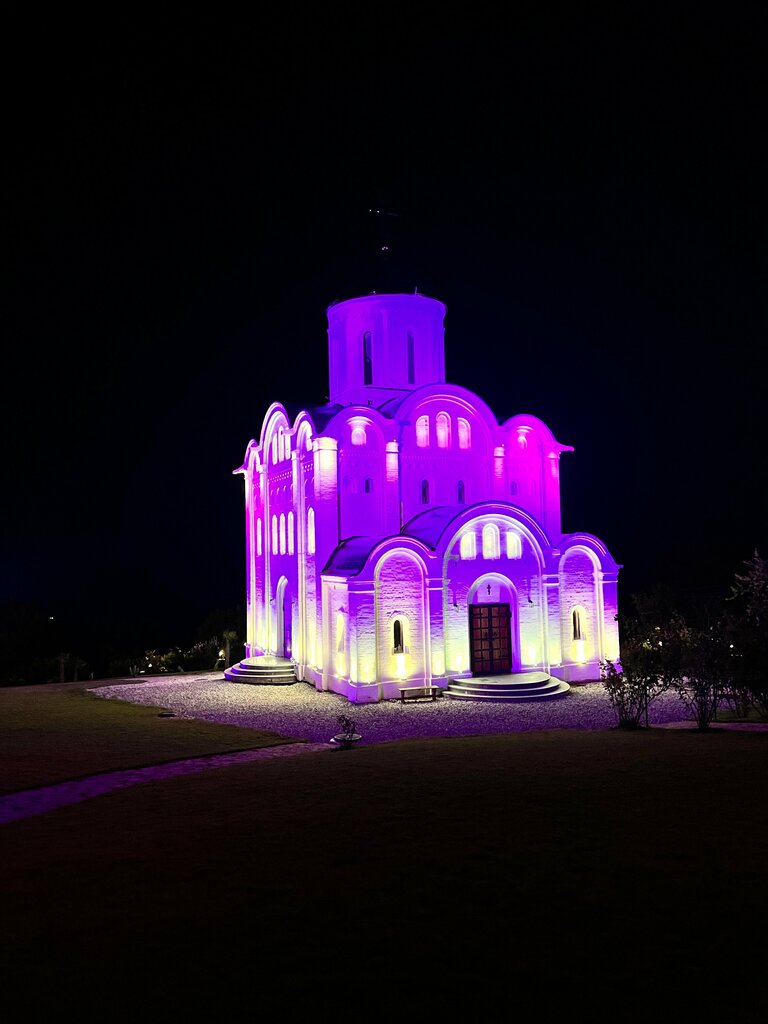 Ortodoks kiliseleri Старообрядческий храм святых апостолов Петра и Павла, Kırım Cumhuriyeti, foto