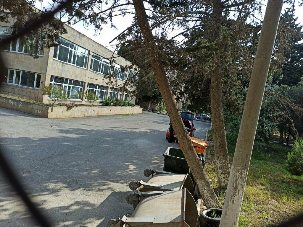 Yüksekokul Azerbaijan State Maritime College, Bakü, foto