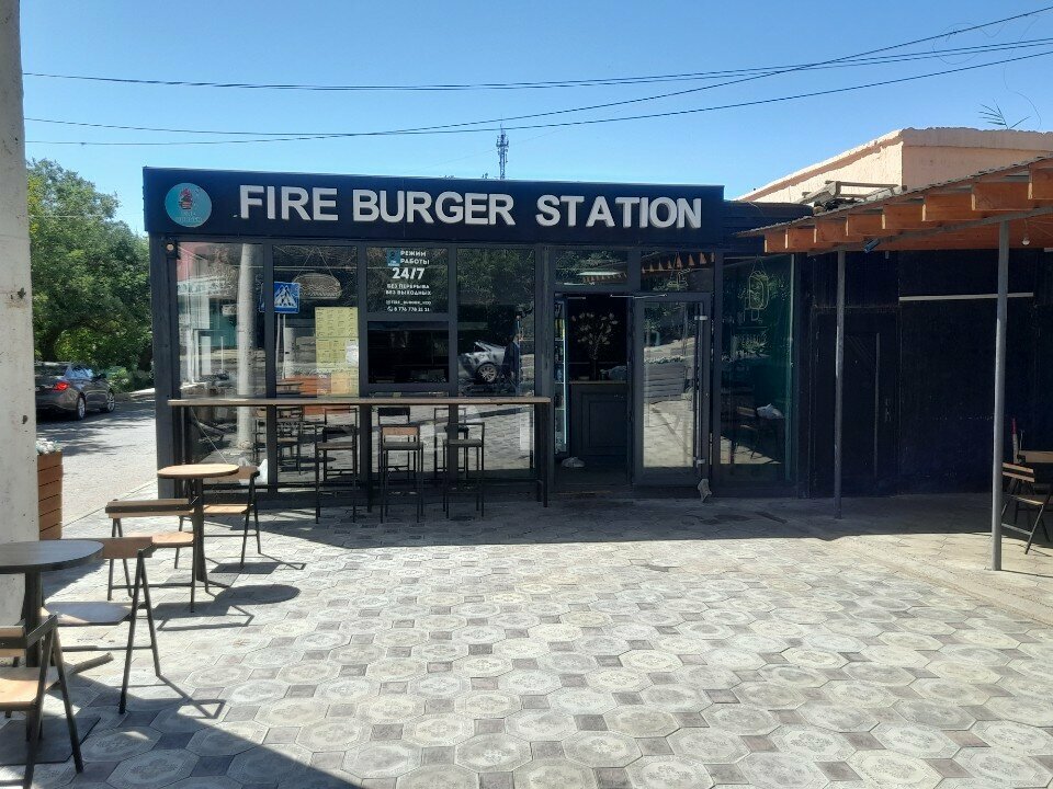 Fast food Fire Burger Station, Kızılorda, foto