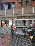 Stationery store (Antioquia, Municipio de Medellín, Barrio de Santa Mónica, Carrera 92, 40-66), toptan kırtasiye firmaları  Medellin'den