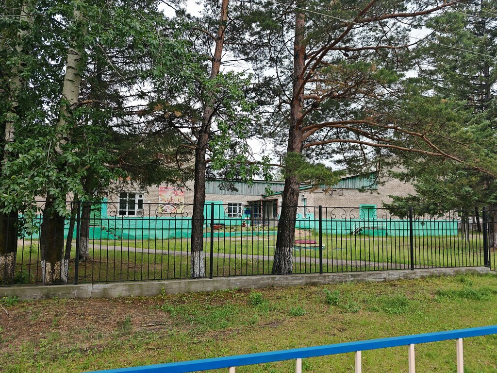 Ortaokul Москвитинская средняя общеобразовательная школа, Amursk Bölgesi, foto