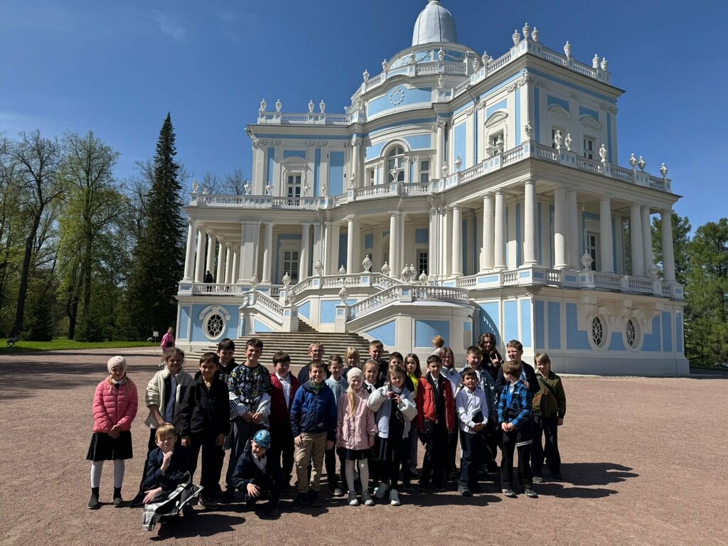 Fen lisesi, sosyal bilimler lisesi Alexander Nevsky Gymnasium, Saint‑Petersburg, foto