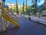 Playground (Autonomous Republic of Crimea, Alushta, mikrorayon Ilyichevka), oyun alanı  Aluşta'dan