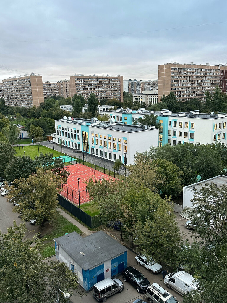 Ortaokul Школа № 2087 Открытие, школьный корпус № 3, Moskova, foto
