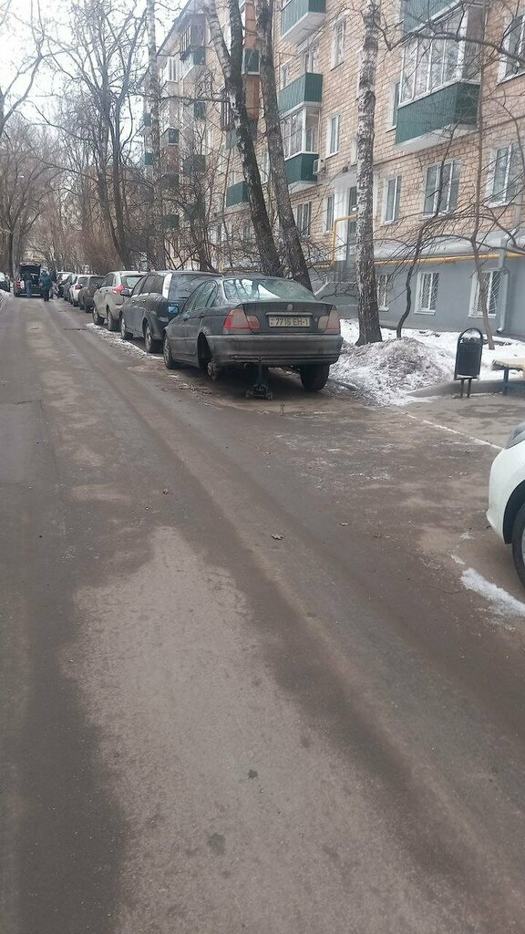 Oto lastik tamiri Tire service, Moskova, foto