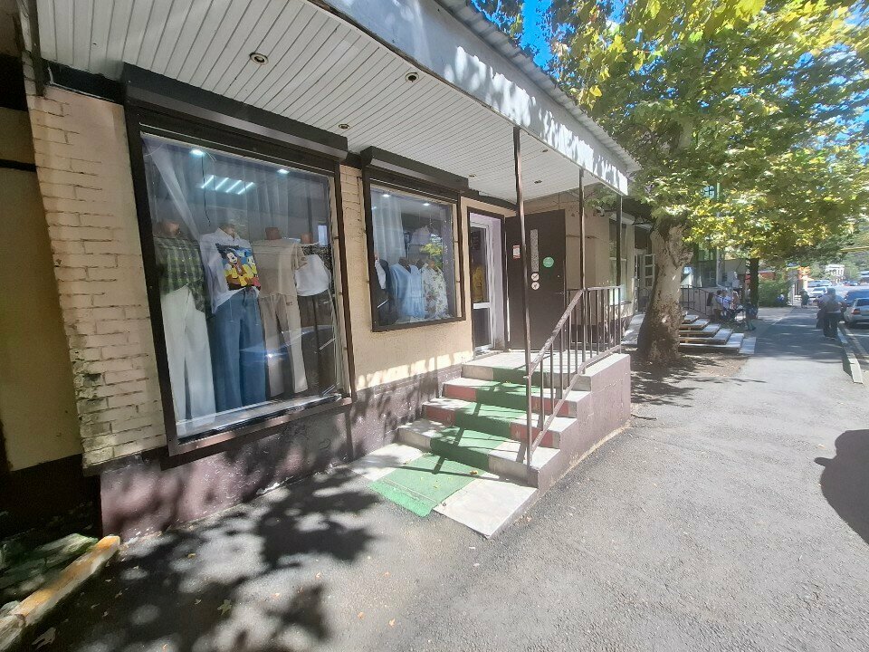 Giyim mağazası Магазин одежды, Soçi, foto