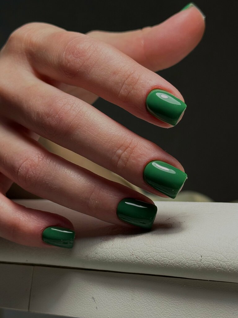 Manikür-pedikür Nails_spb_kroksslyta, Kudrovo, foto