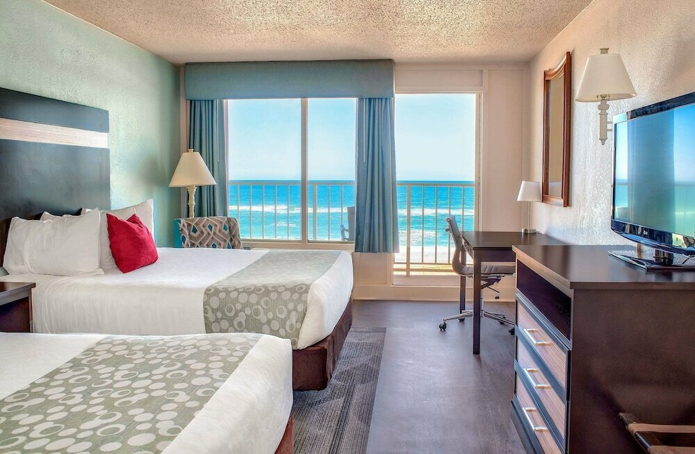 Otel Ramada Plaza by Wyndham Nags Head Oceanfront, Nags Head, foto