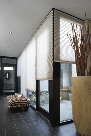 Jaluzi ve stor perde Юг, Simferopol (Akmescit), foto