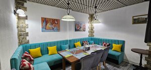 Kinza (Kapitana Egorova Street No:13А), restoran  Murmansk'tan