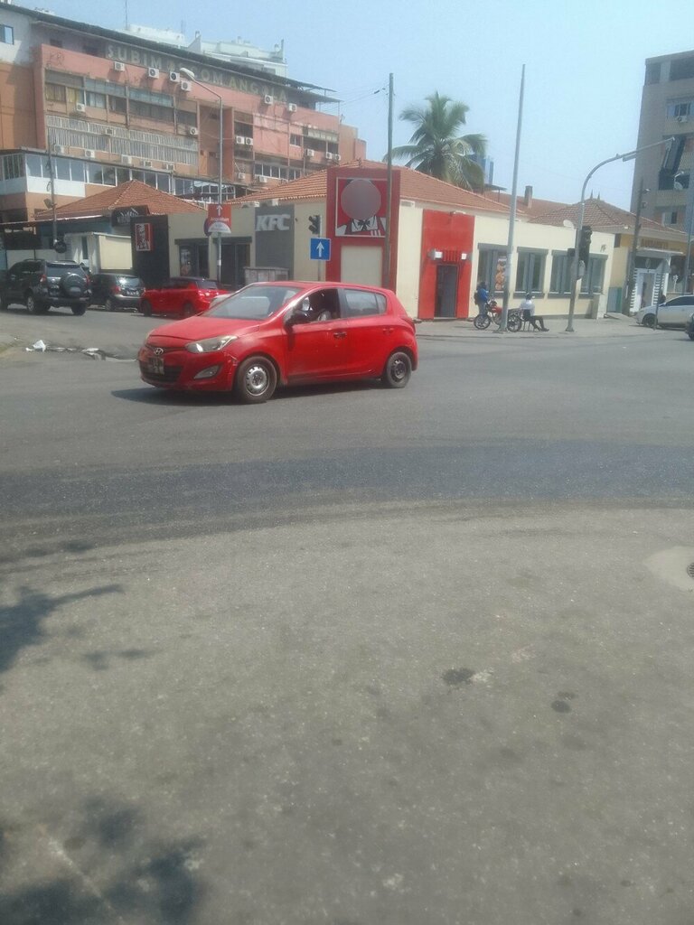 Restoran KFC, Loanda, foto