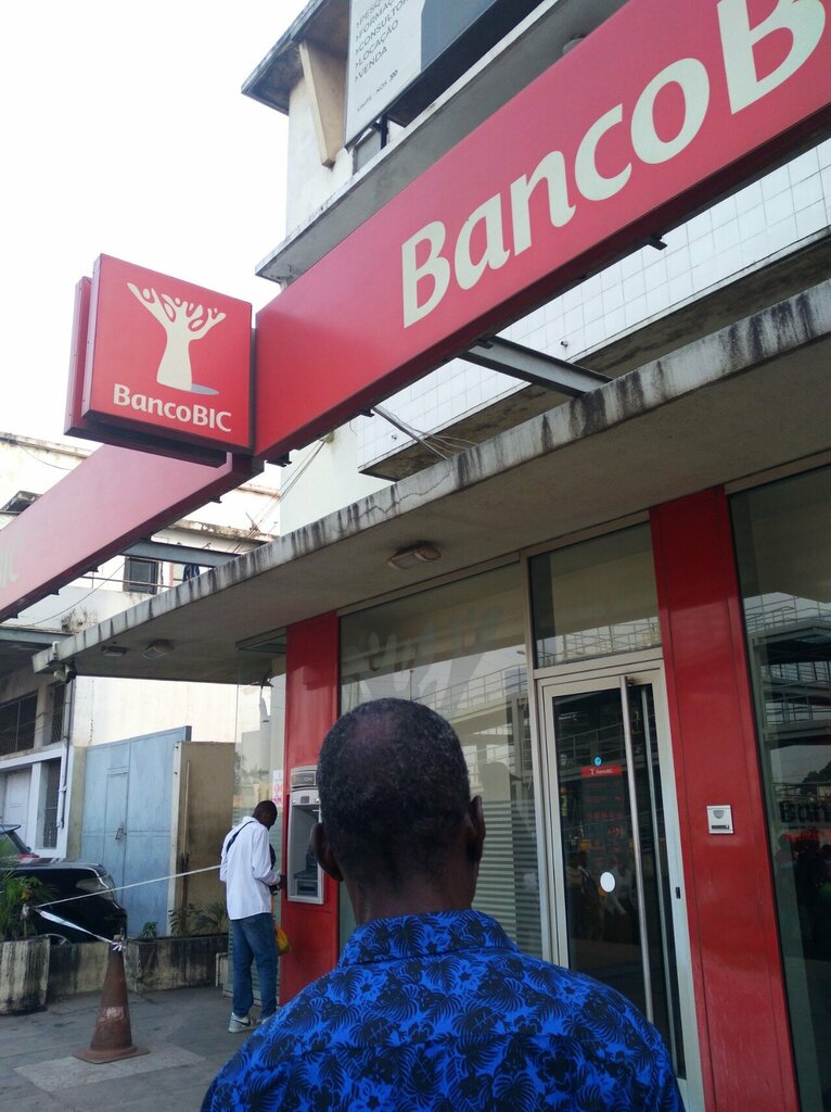 Banka Banco BIC, Loanda, foto