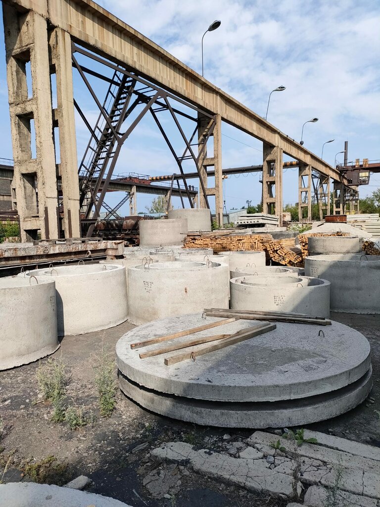 Betonarme Karagandastroykonstruktsiya Zavod ZhBI, Karağandı, foto