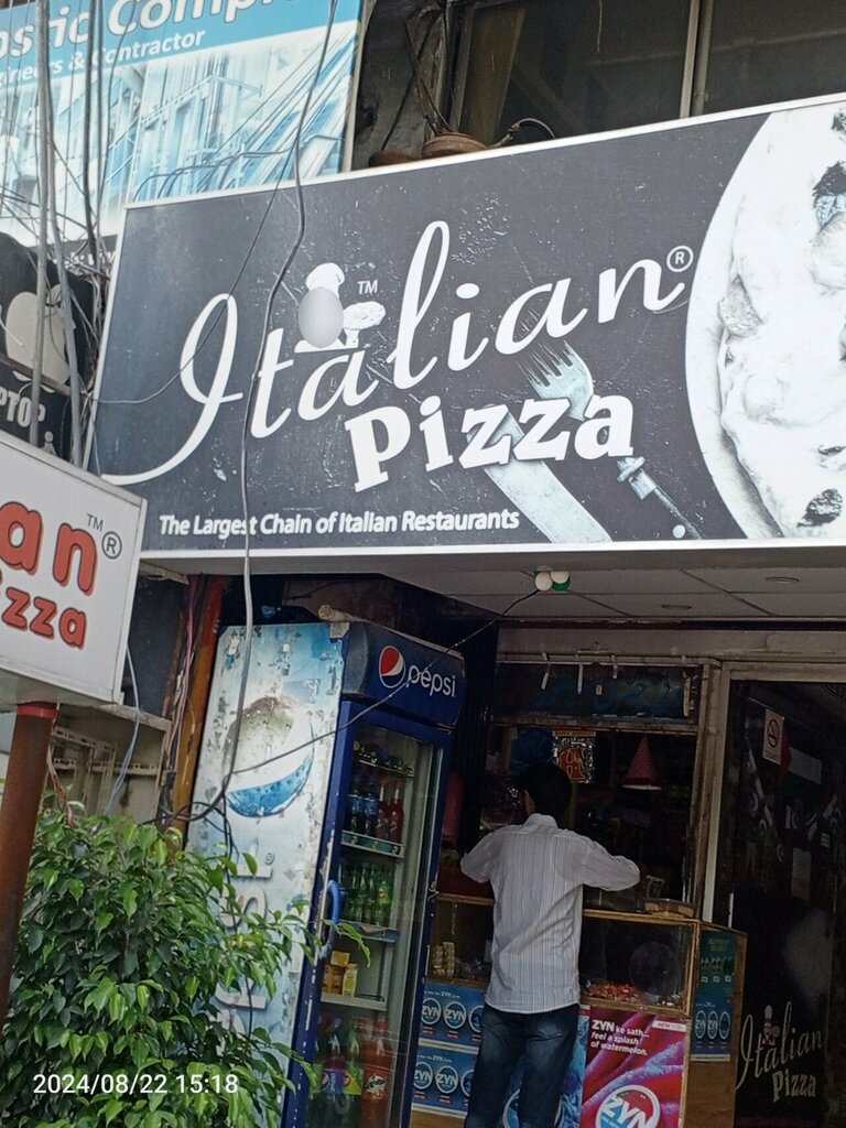 Fast food Italian Pizza, Islamabad, foto