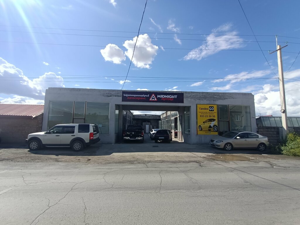 Otomobil servisi Midnight motors, Ararat, foto