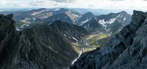 Mount Narodnaya (Khanty-Mansi Autonomous Area, mezhselennyye territorii Beryozovskogo munitsipalnogo rayona), dağ zirvesi  Hantı‑Mansi Özerk Okrugu'ndan