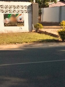 Charity L (Mapompo Road No:6837), masaj salonları  Lusaka'dan