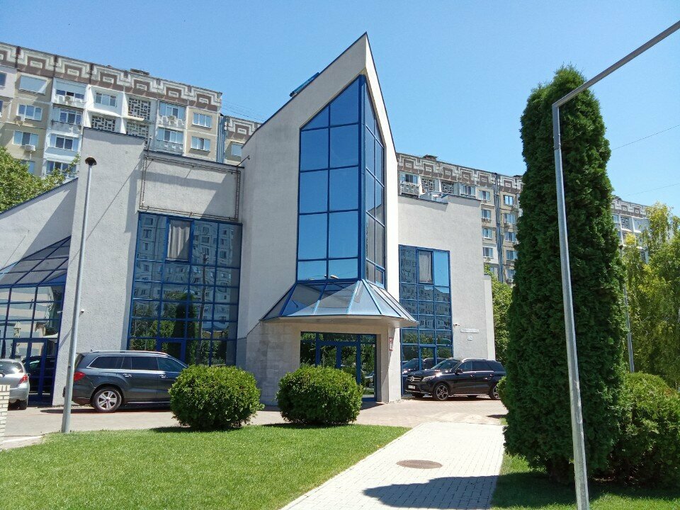 Protestan kilisesi Biserica Penticostala Elim, Kişinev, foto