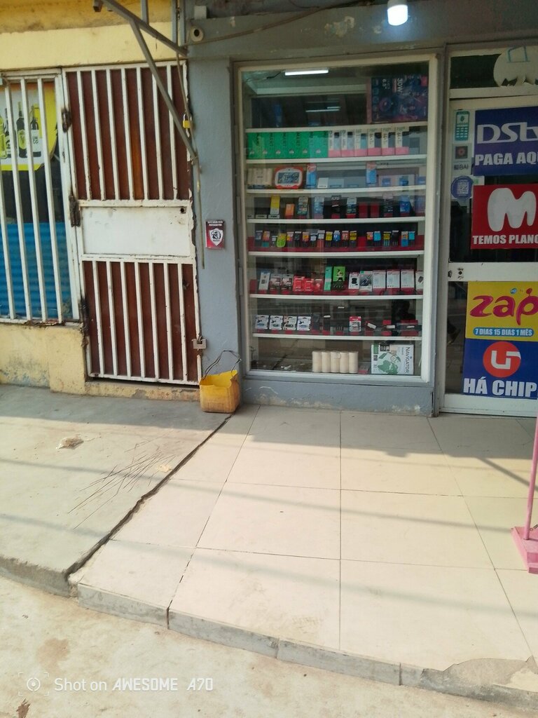 Cep telefonu ve aksesuarları satış mağazaları Vendas telemovel, Loanda, foto