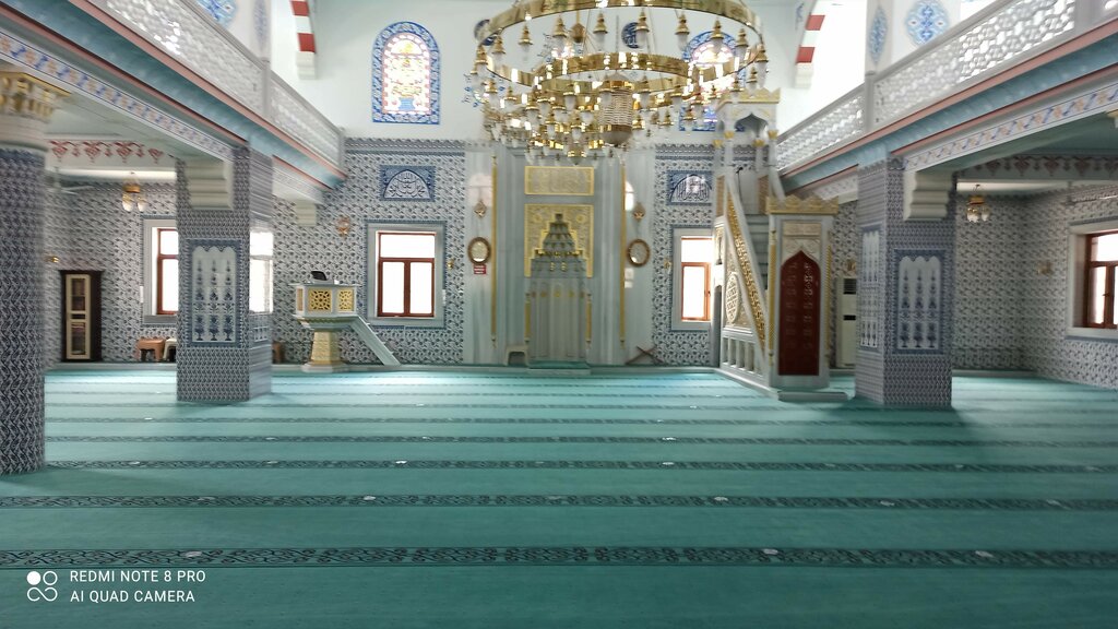 Cami Ertuğrul Gazi Cami, İstanbul, foto