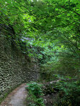 Серебристый источник (Krasnodar Territory, Tuapse, reka 2-ya Sochinskaya Shchel), pınar, çay  Tuapse'den