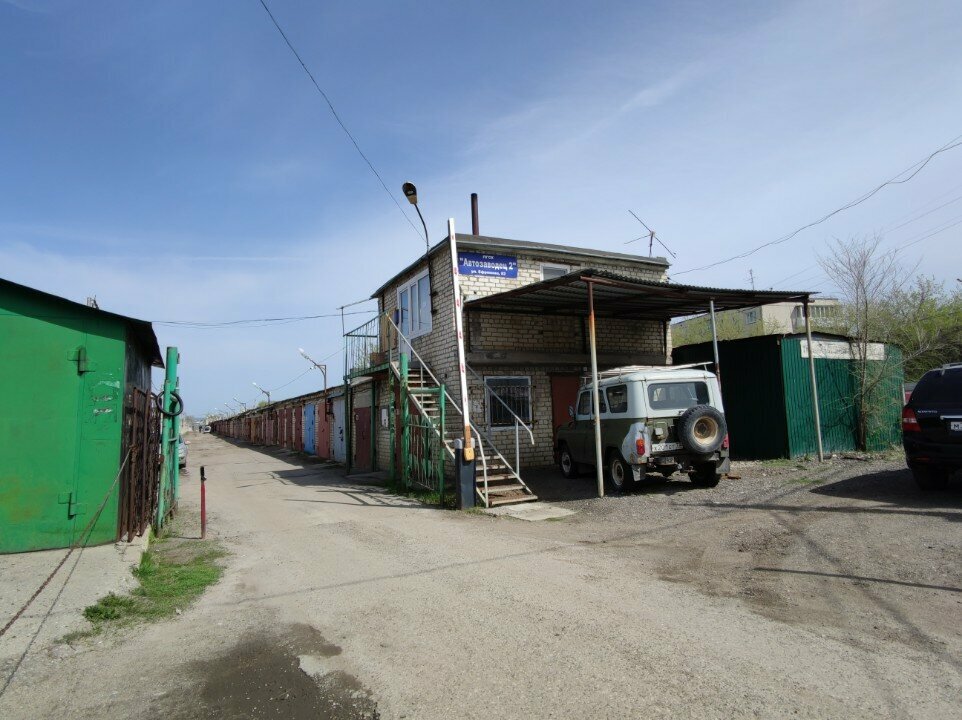 Garajlar ГК Автозаводец, Ulyanovsk, foto