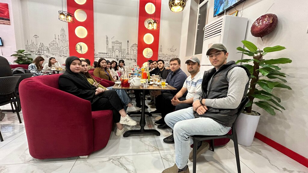 Emlak ofisi IBroker, Taşkent, foto