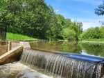 Плотина (Moscow, Samotyoka River), mühendislik altyapısı  Moskova'dan