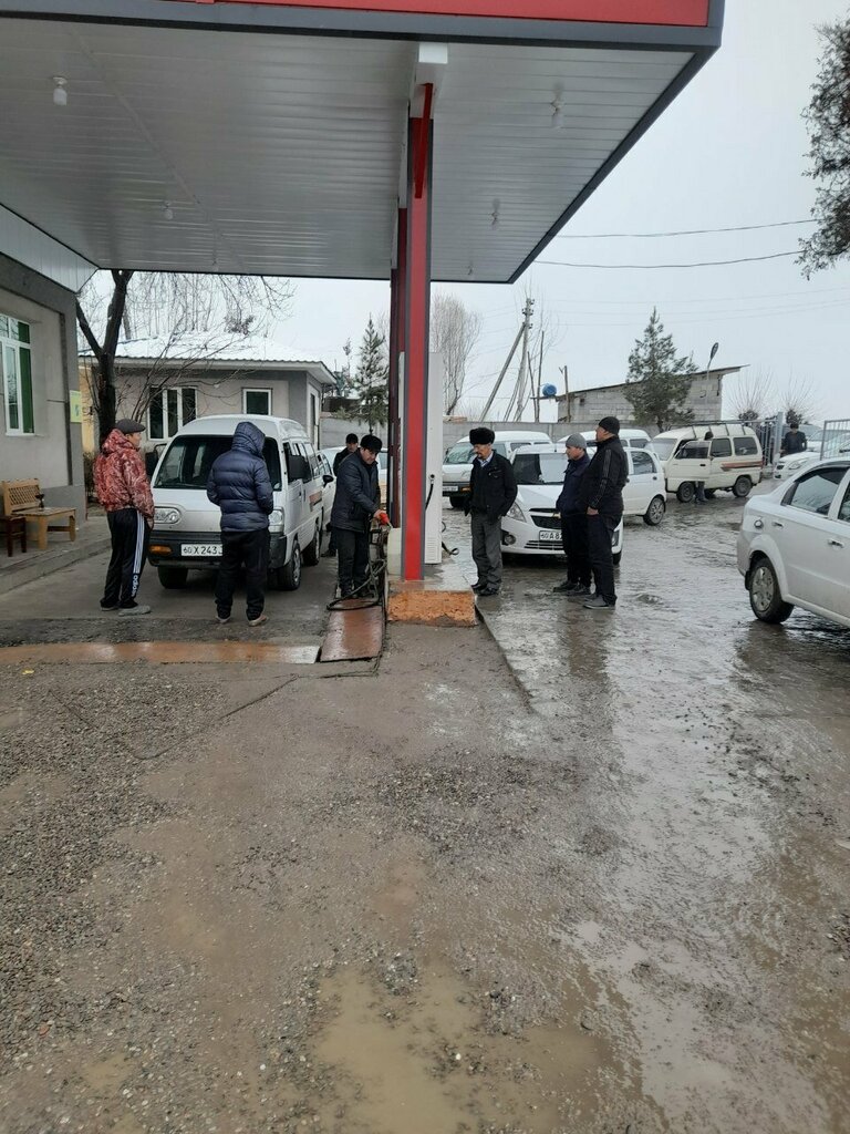 Benzin istasyonu Боз бензин, Andican eyaleti, foto