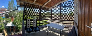 Гостевой дом (улица Пограничников No:18), otel  Sudak'tan